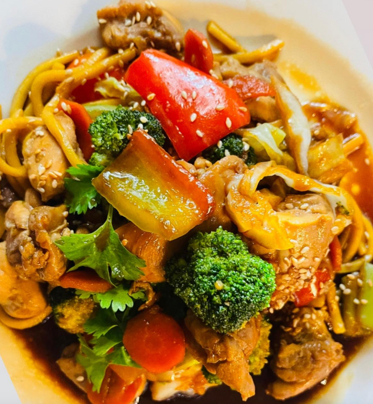 Protein Packed Chow Mein Recipe – Zing Wellbeing